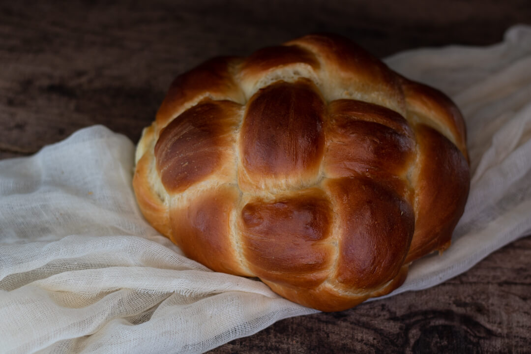 Challah – Elina Saiach