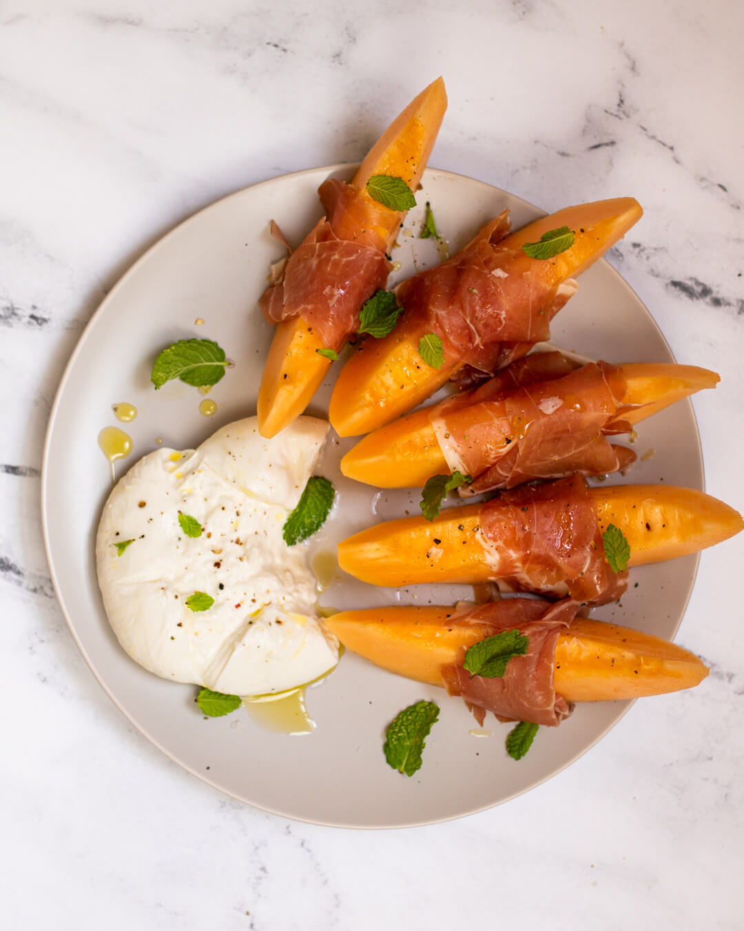 Melón con Jamón Crudo – Elina Saiach