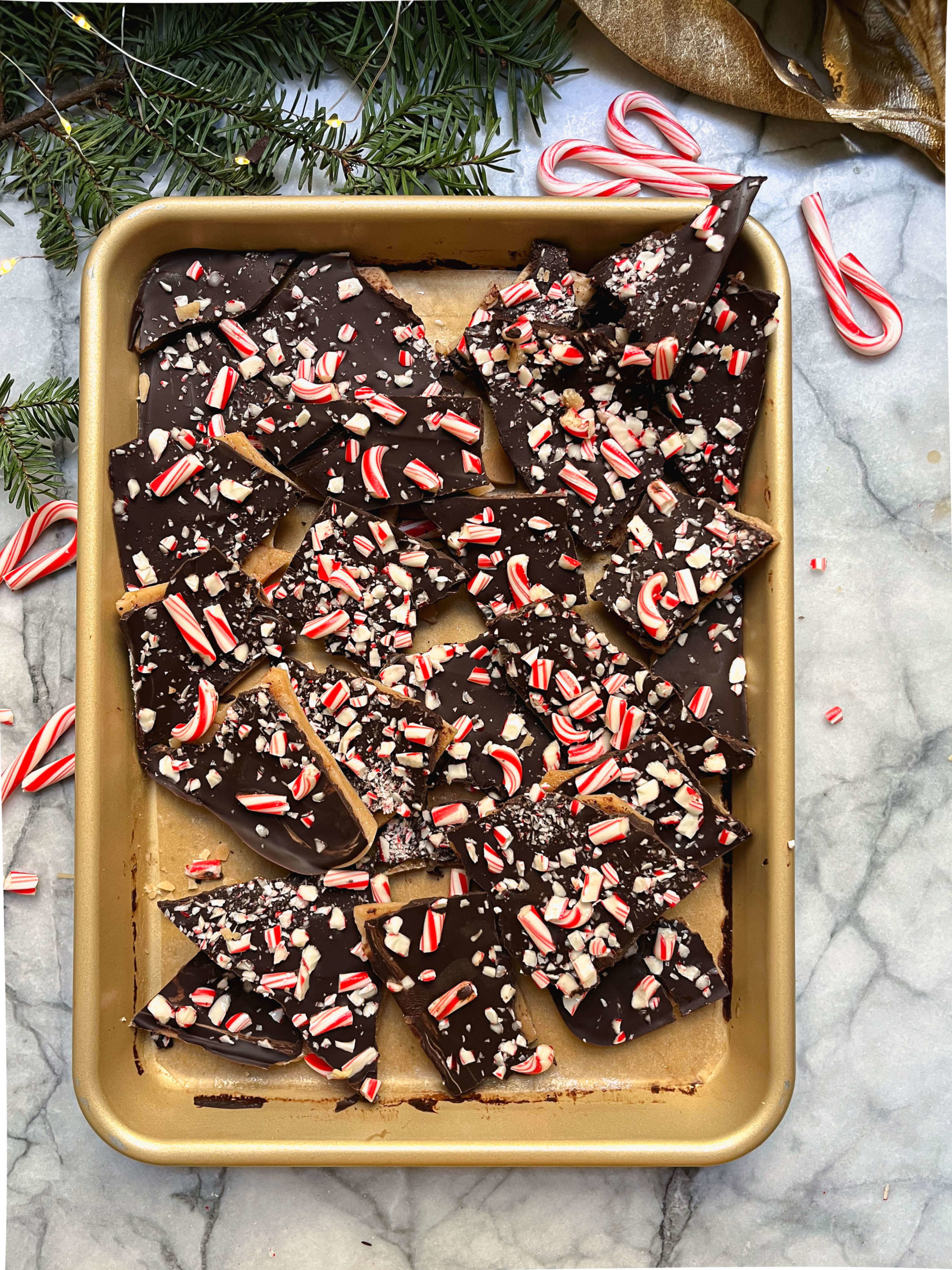 Christmas Toffee – Elina Saiach