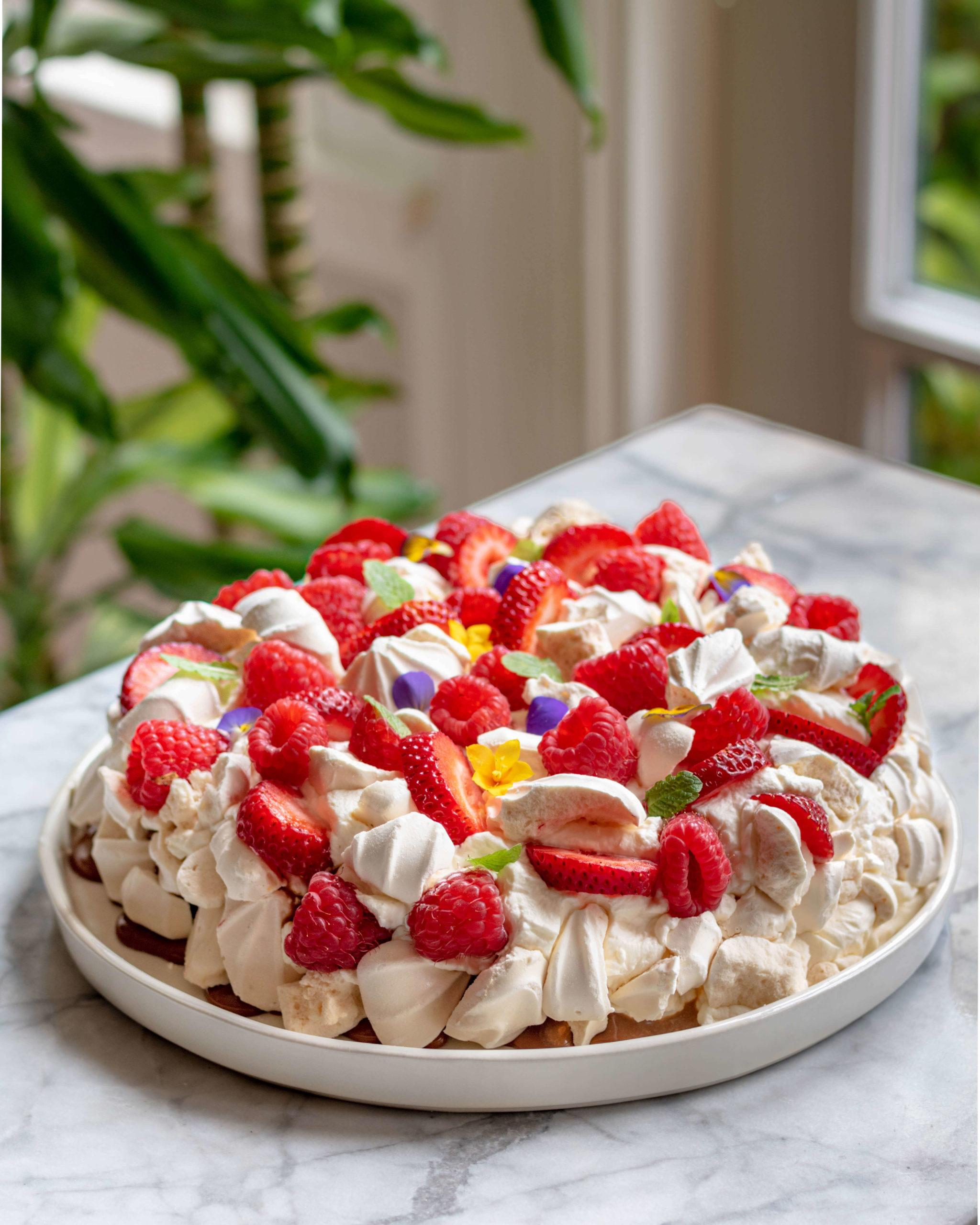Summer Cake (Torta de Verano) – Elina Saiach