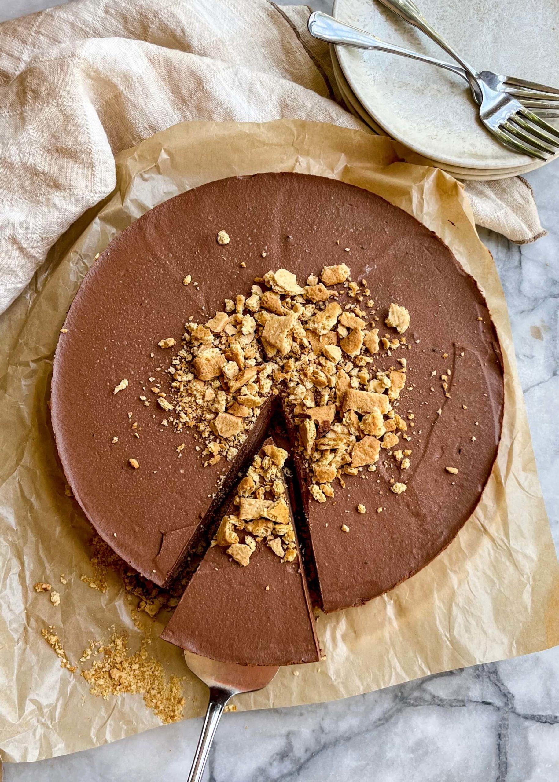 Chocolate and Cookie Ice Cream Cake – Elina Saiach